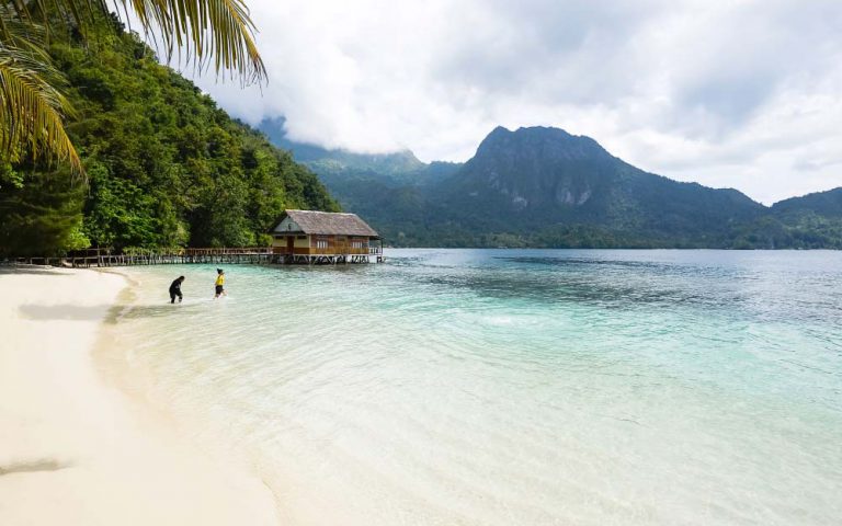 Ambon in Indonesië: Complete Reisgids | BackpackenInAzië.nl